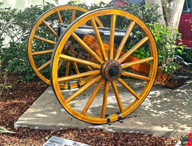 Vermilion Parish War Memorial beautified | Vermilion Today